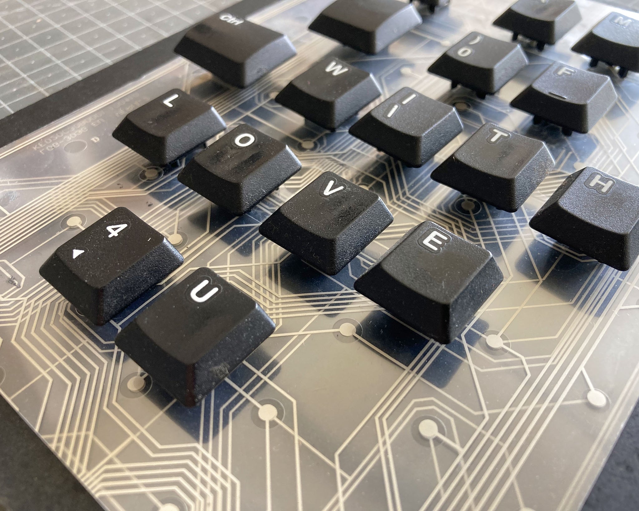 RAMKA custom caps text in a frame – Paladim Studio